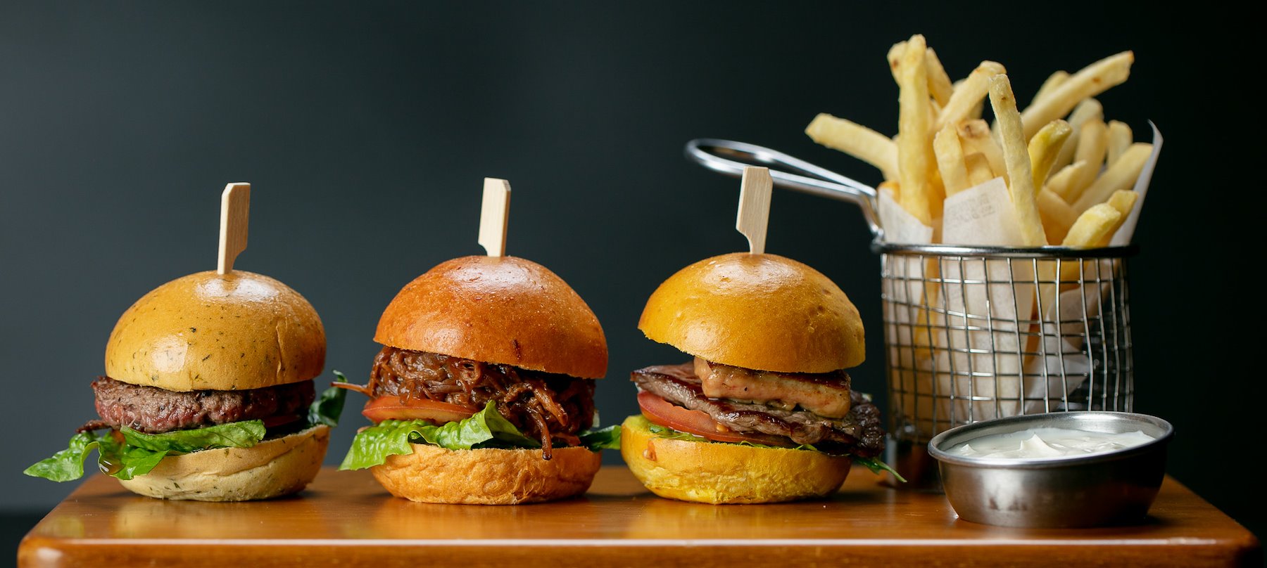 Home [butcherandbunslounge.com]